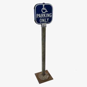 HANDICAP PARKING SIGN ON POST | Air Designs