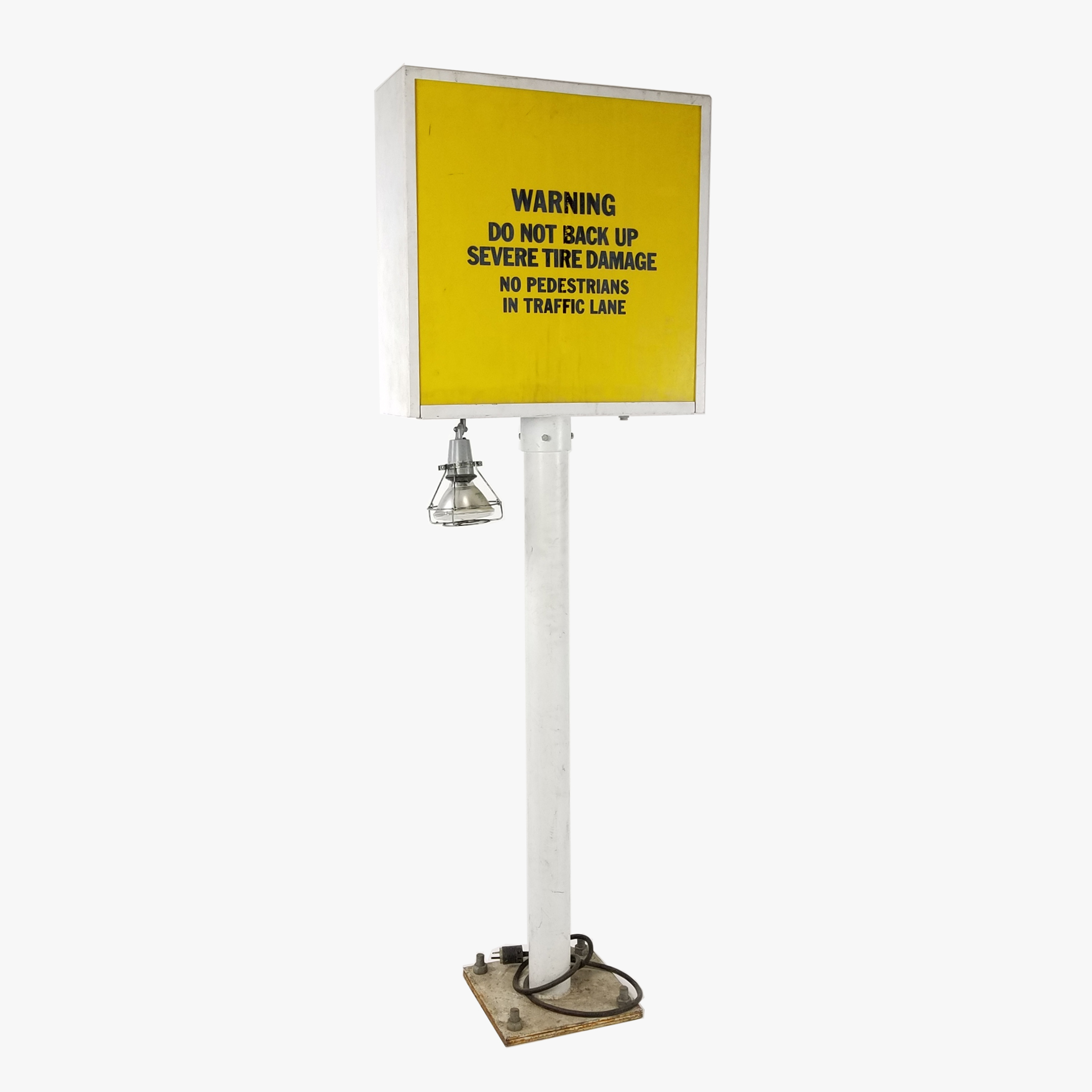 WRONG WAY STOP SEVERE TIRE DAMAGE LIGHT UP SIGN ON POST 74″ | Air Designs