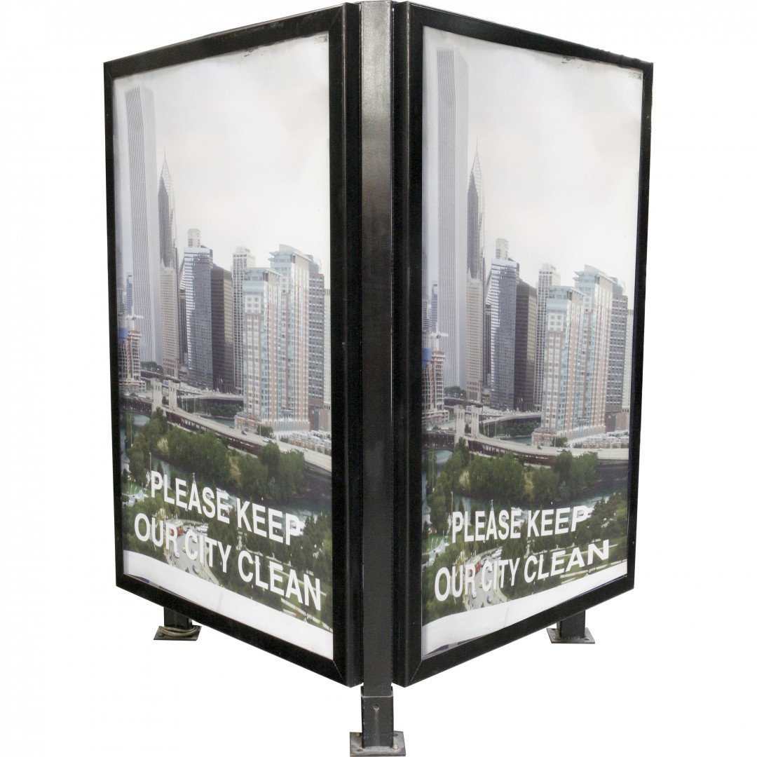 POSTER DISPLAY EXTERIOR / TRIANGLE | Air Designs